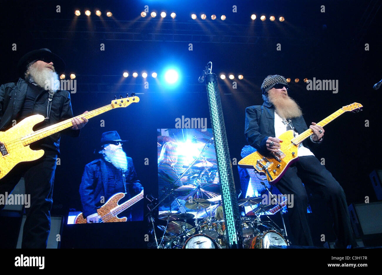 Zz Top Performing Live In Concert At Heineken Music Hall Amsterdam
