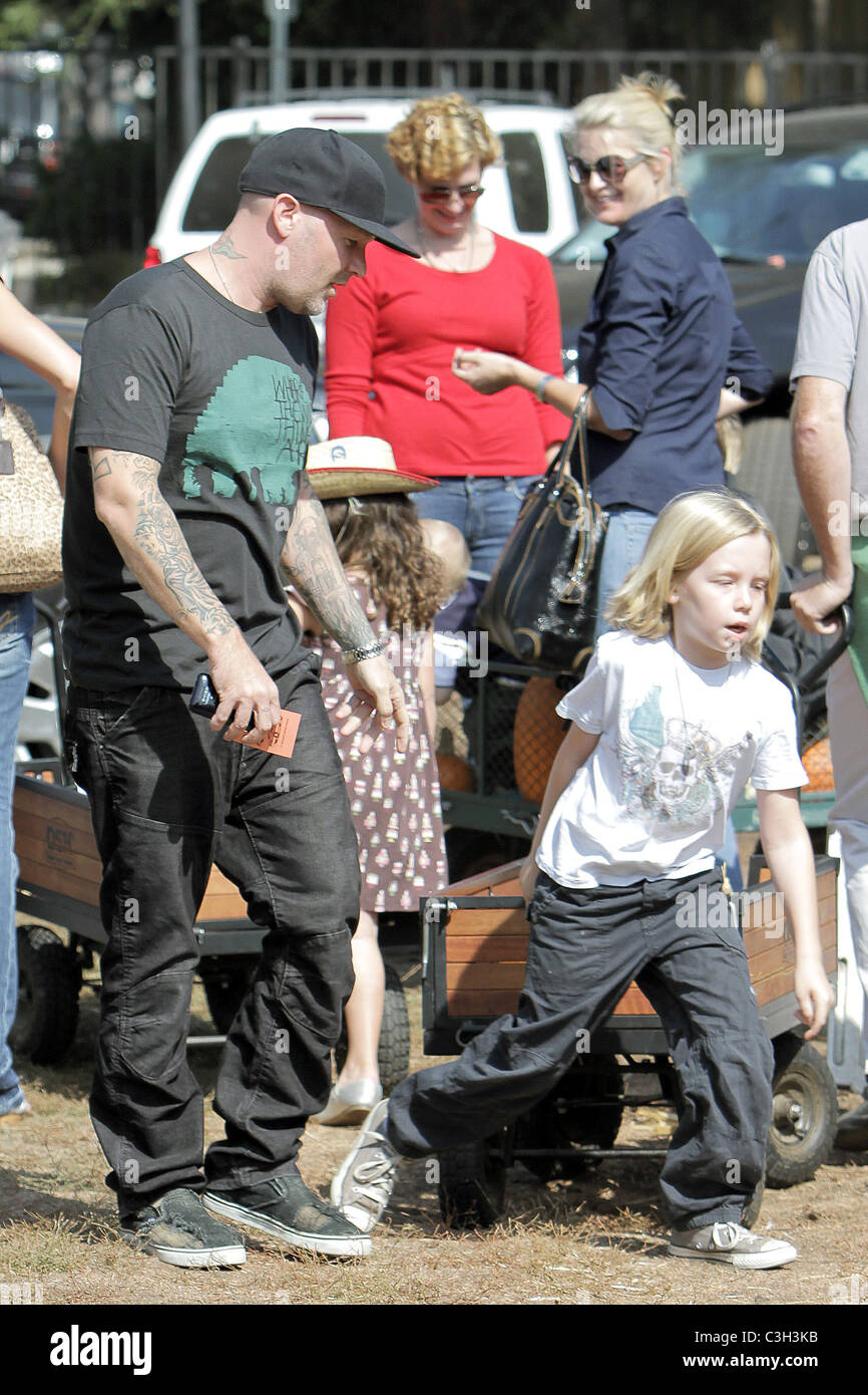 Fred Durst and his son, Dallas, visit Mr. Bones Pumpkin Patch in West ...