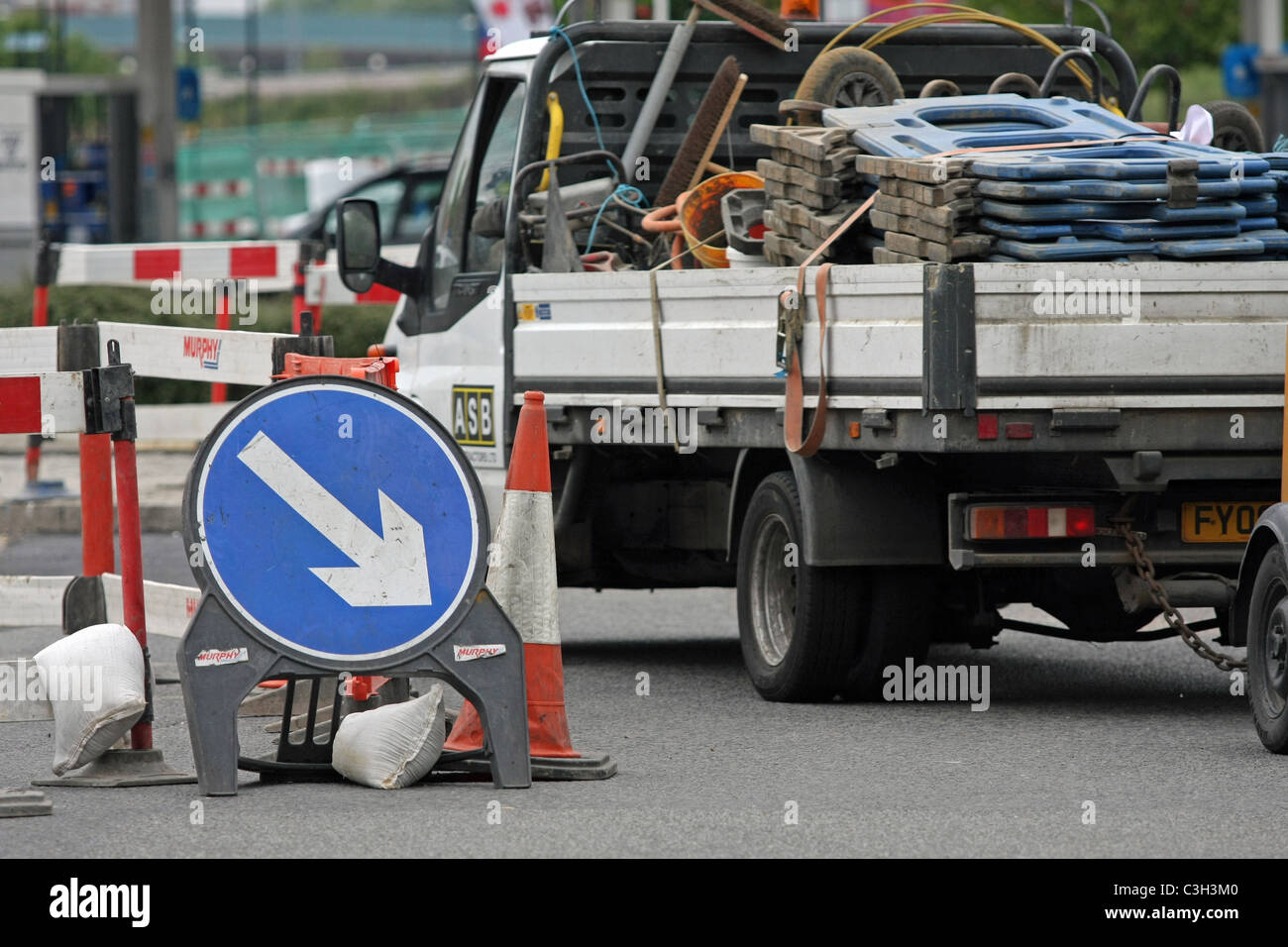 Truck accident signs hi-res stock photography and images - Alamy