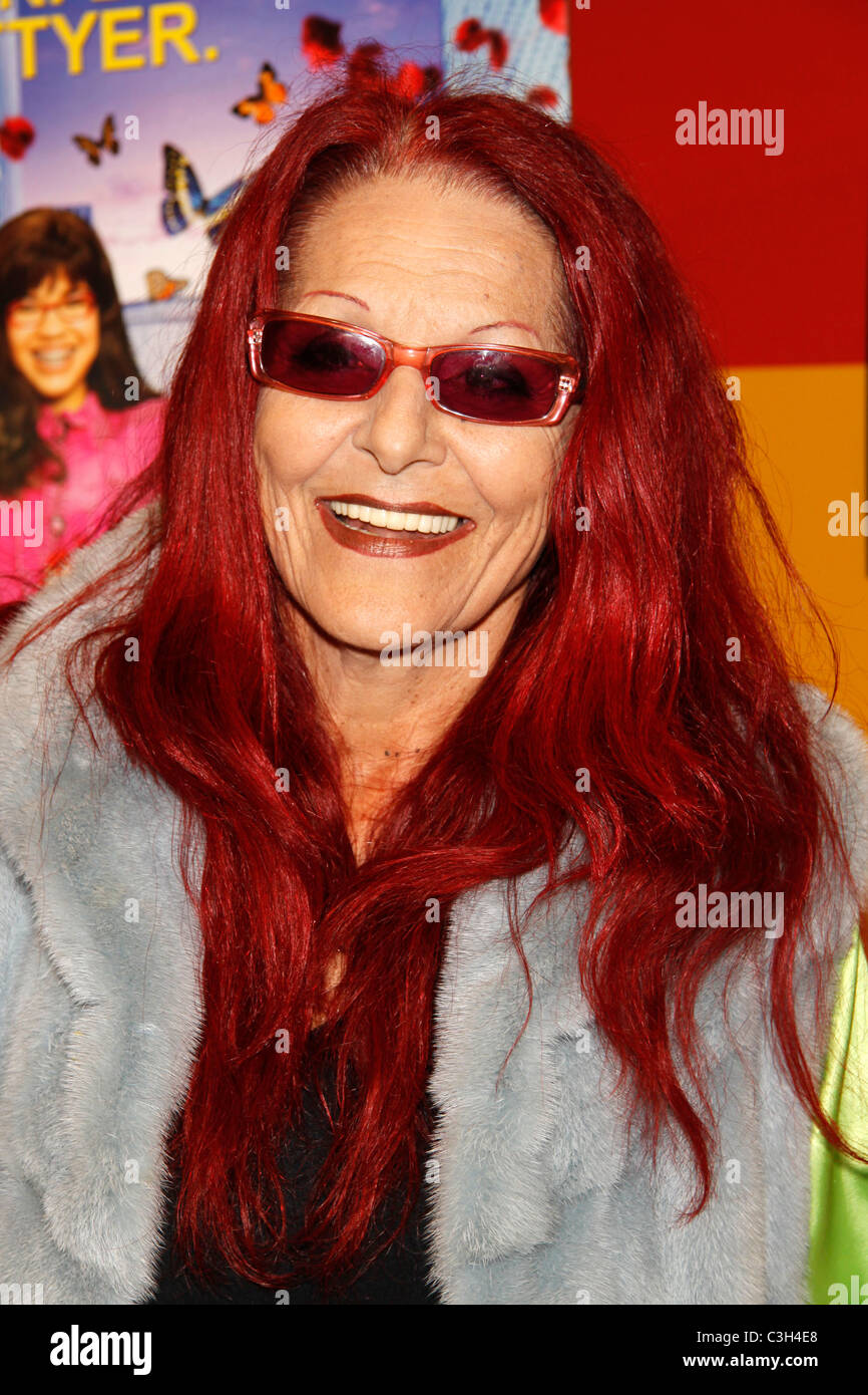Patricia Field The 'Ugly Betty' New York Times 'TimesTalk' interview at ...