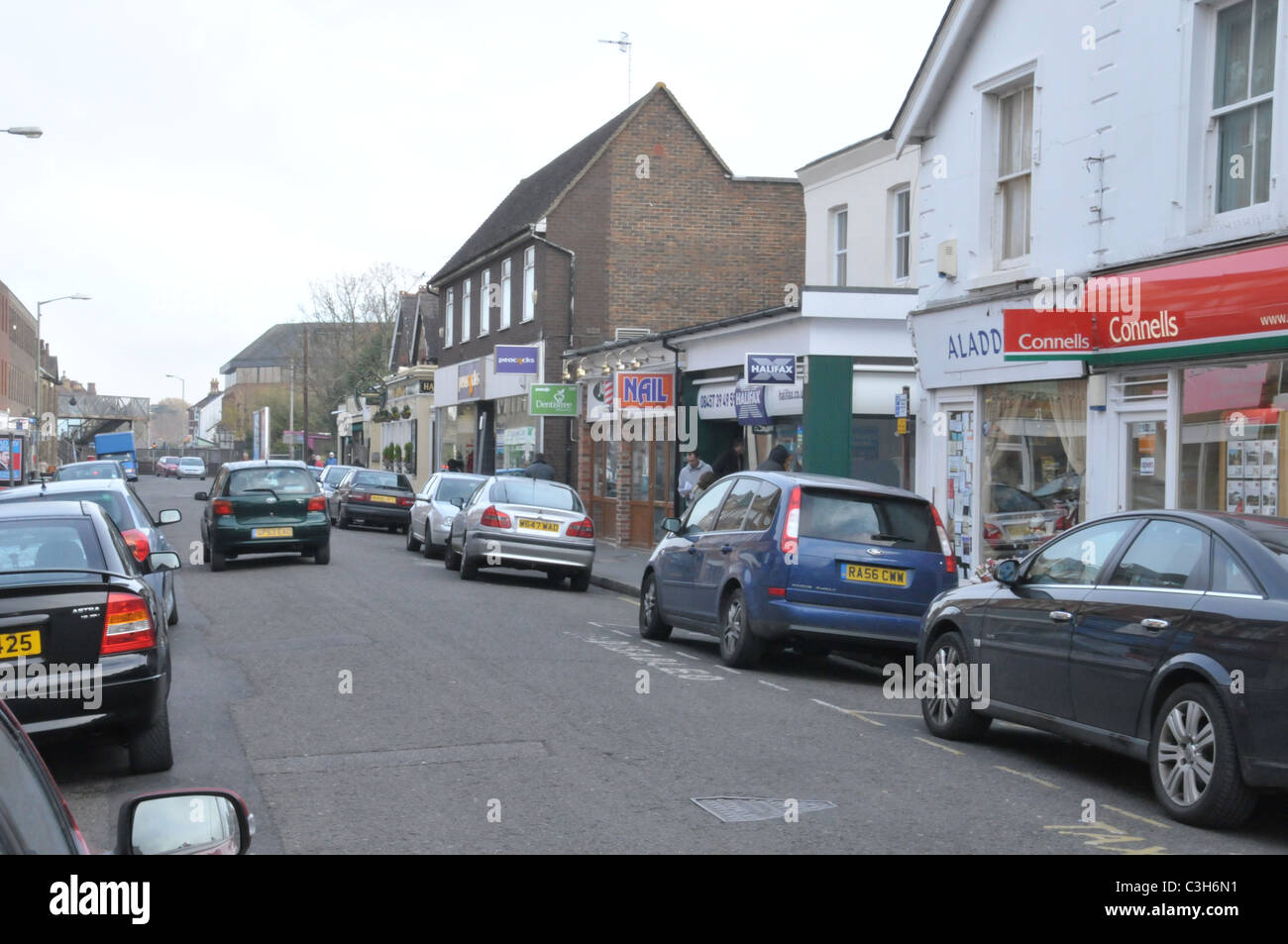 Horley Town Centre High Resolution Stock Photography and Images - Alamy