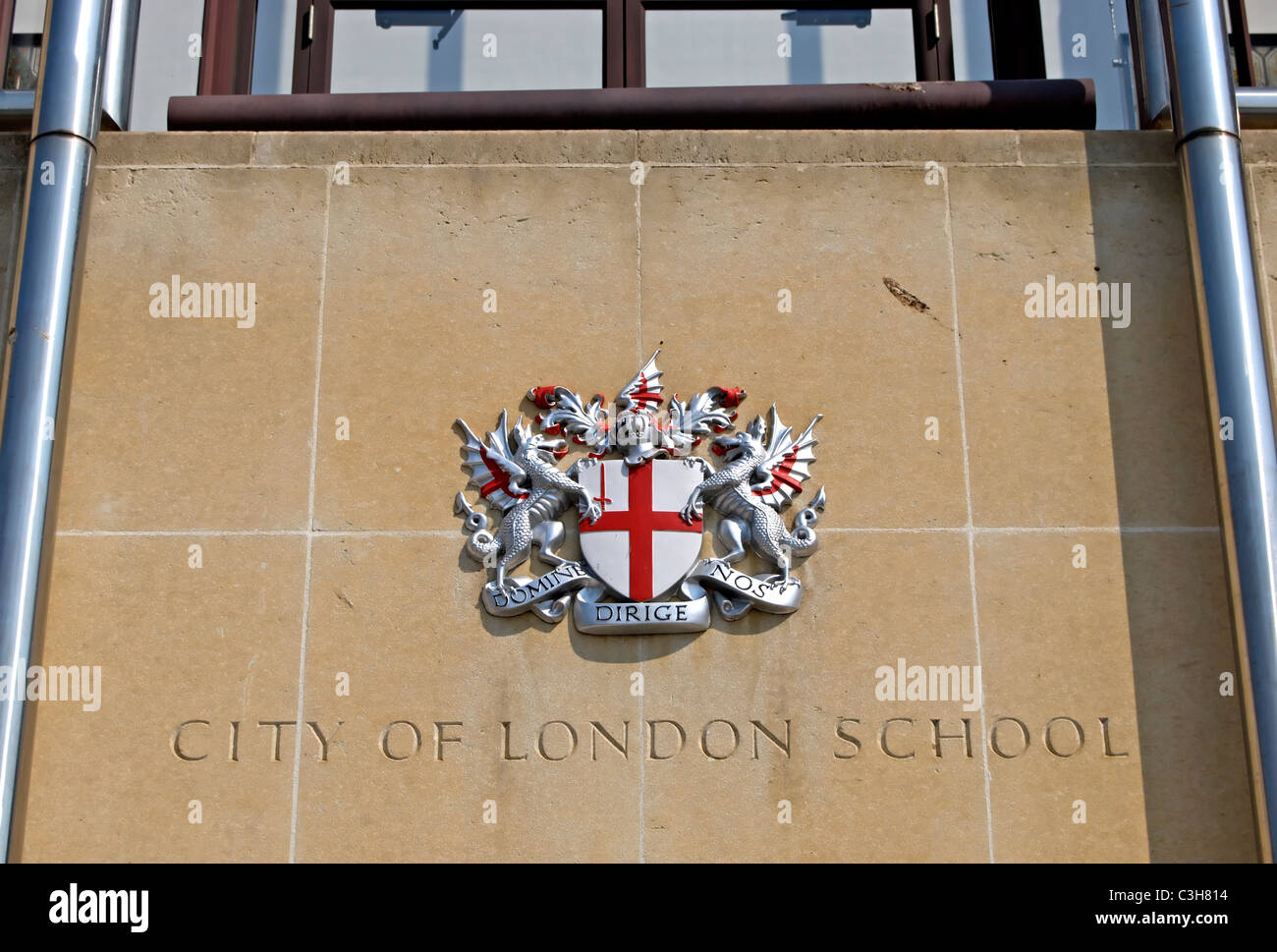 river thames facing exterior of the city of london school, showing the ...