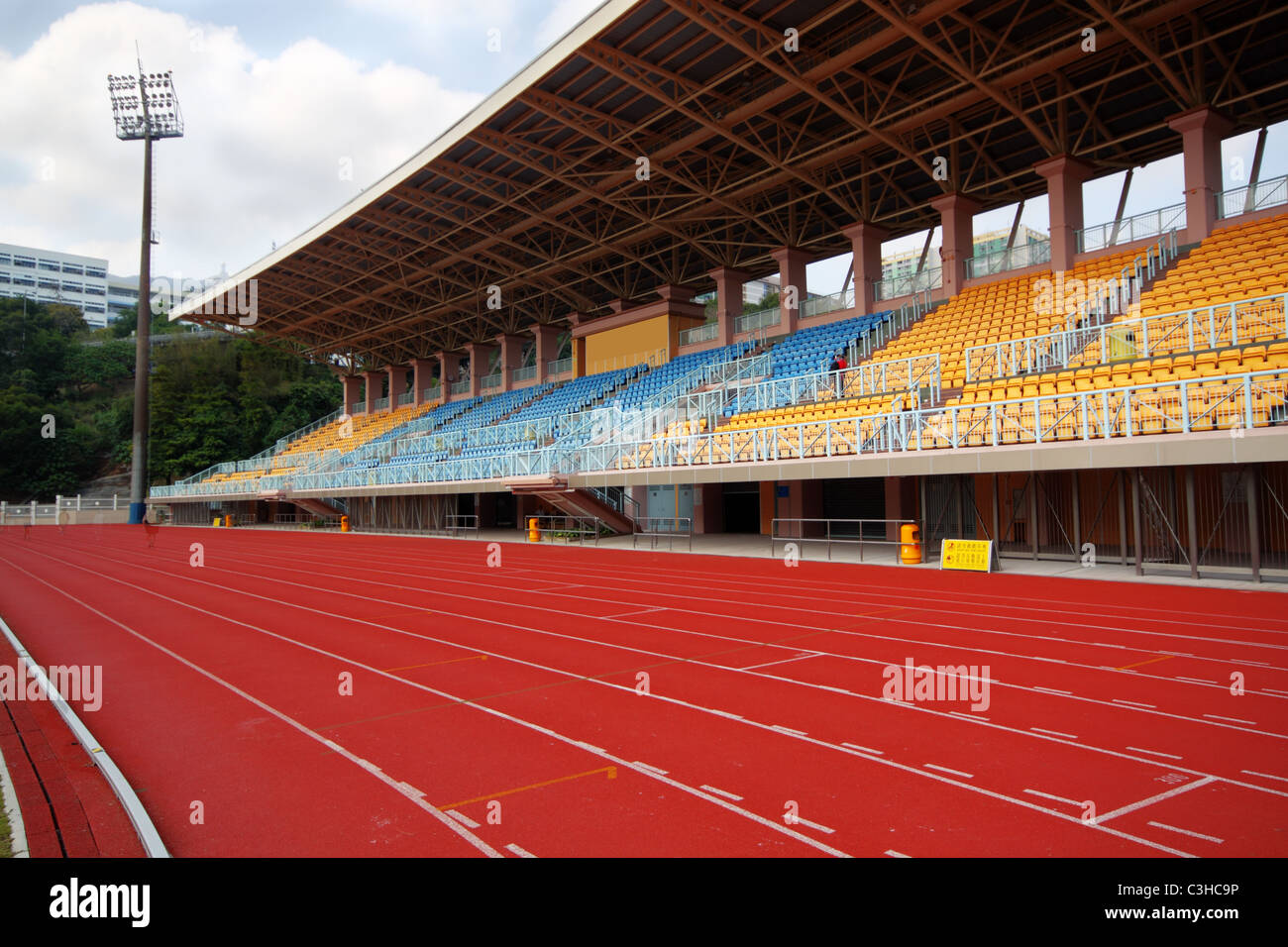 Stadium run hi-res stock photography and images - Alamy