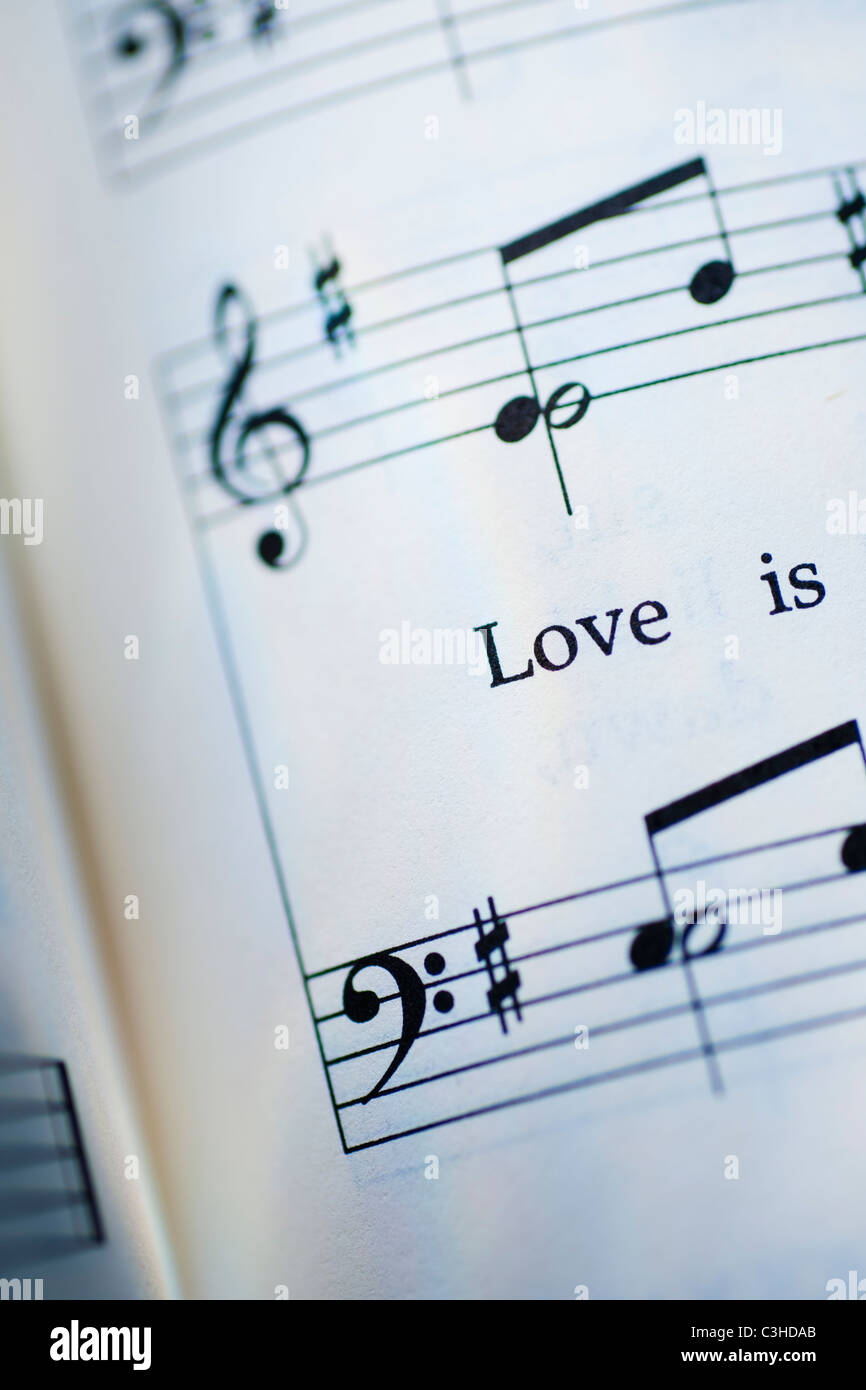 Treble clef hi-res stock photography and images - Alamy