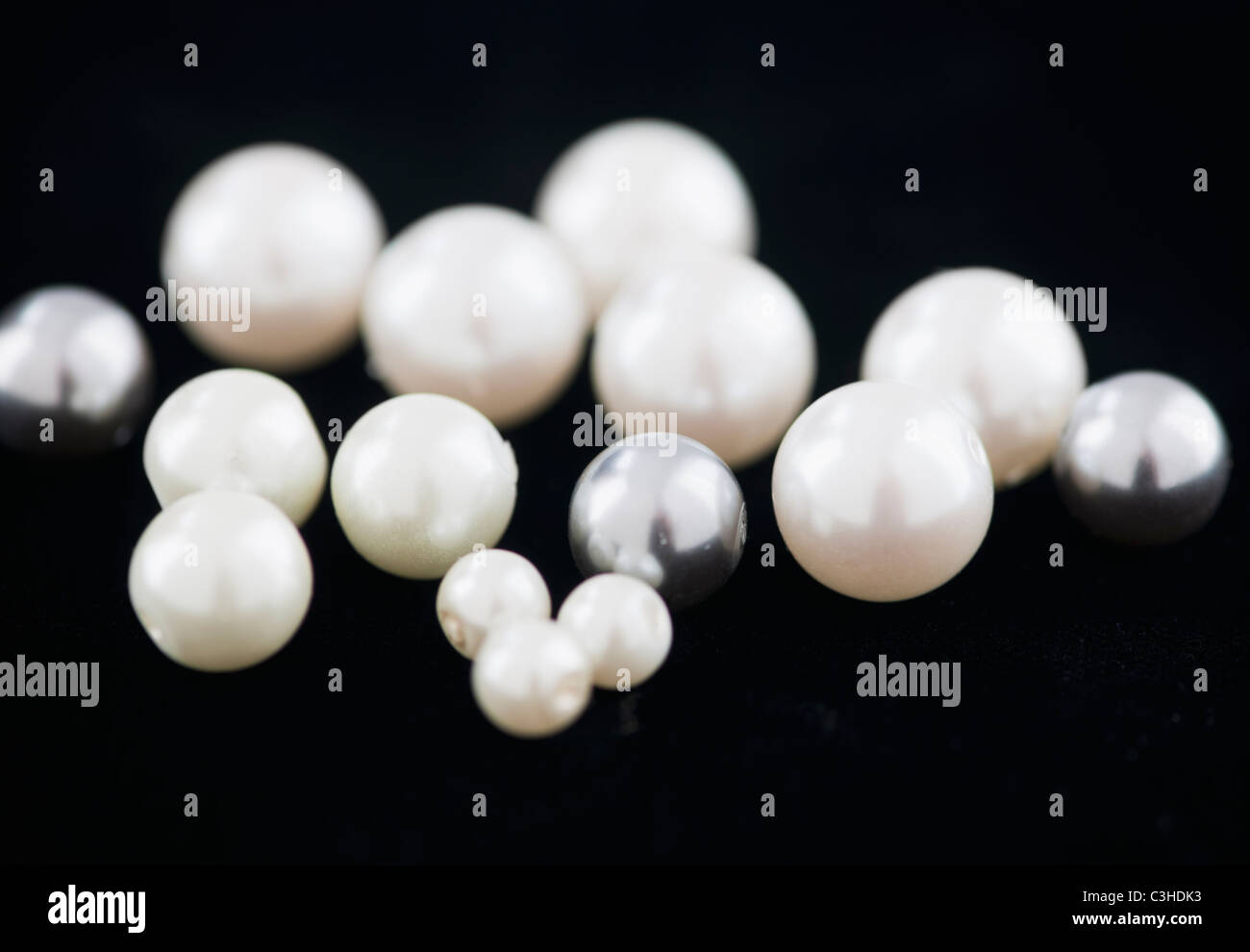 Shiny sphere hi-res stock photography and images - Alamy