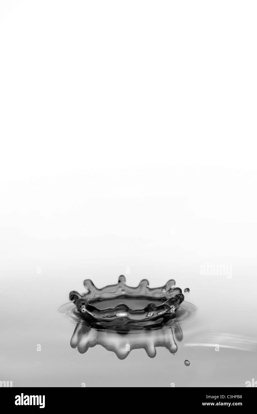 black & white image of water splash Stock Photo - Alamy