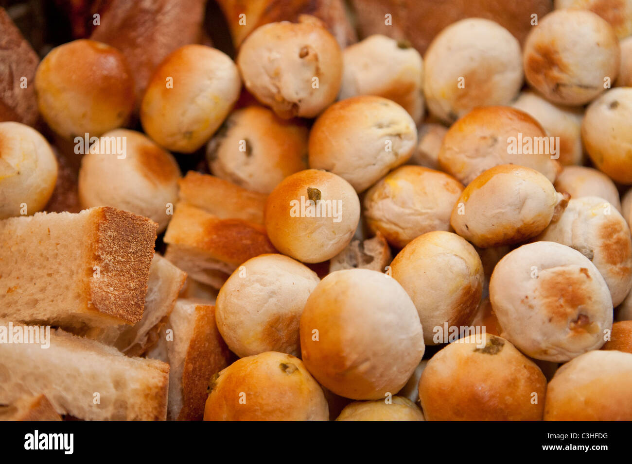 Pile of sliced bread hi-res stock photography and images - Alamy