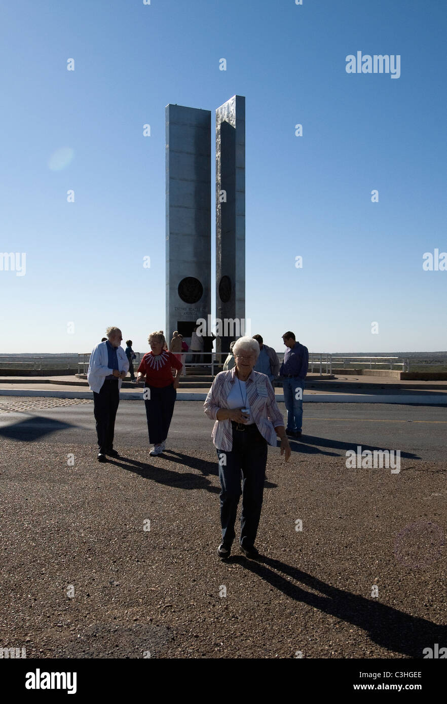 Two vertical slabs mark the border between the United States and Mexico ...