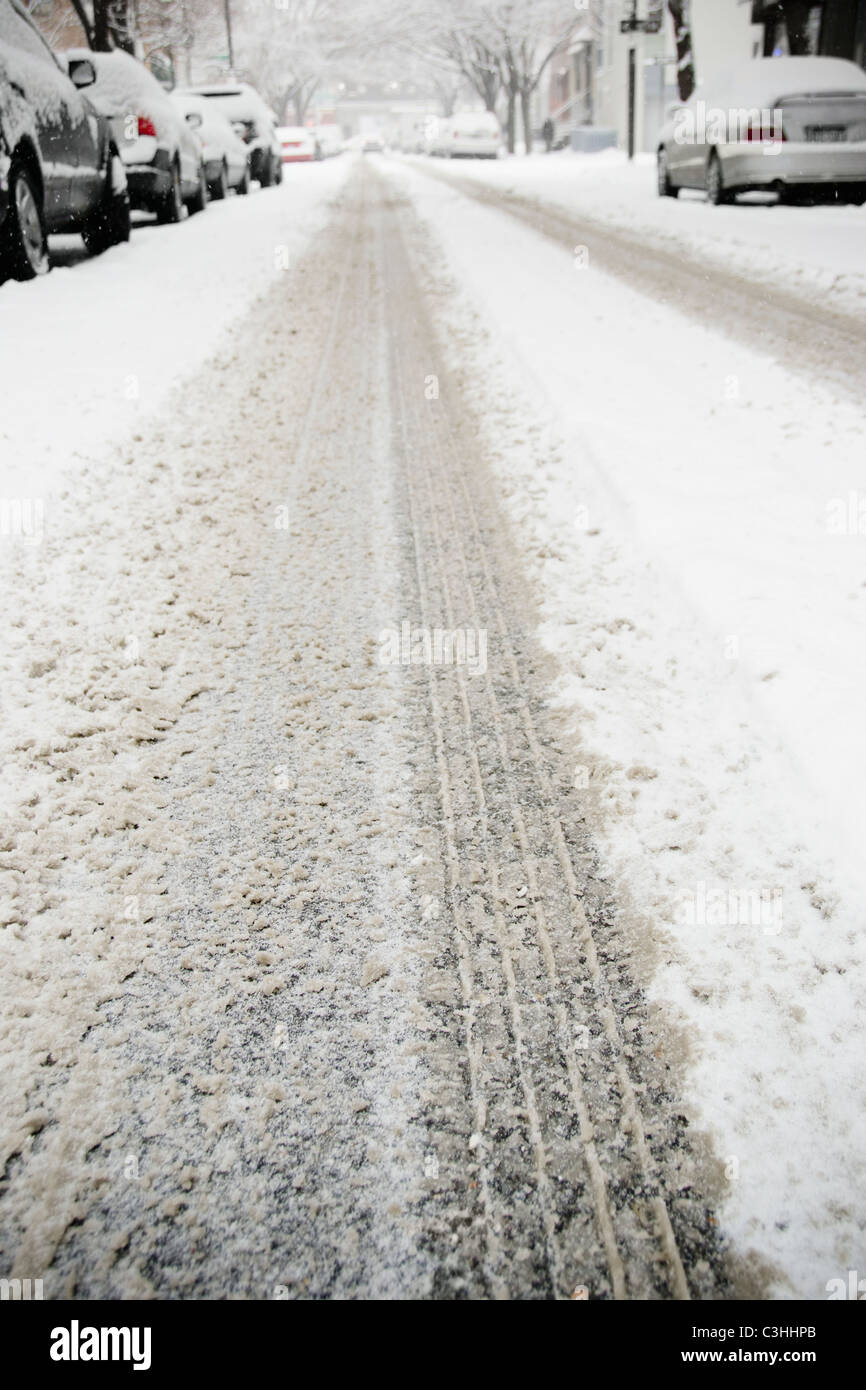 Track street hi-res stock photography and images - Alamy