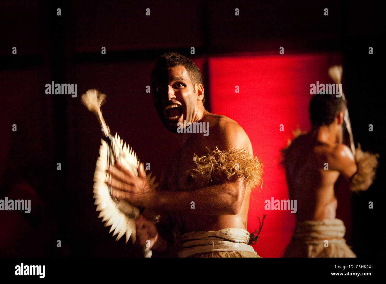 Vou Fijian Dance Trooupe Shangri La Fijian Resort And Spa Coral Coast