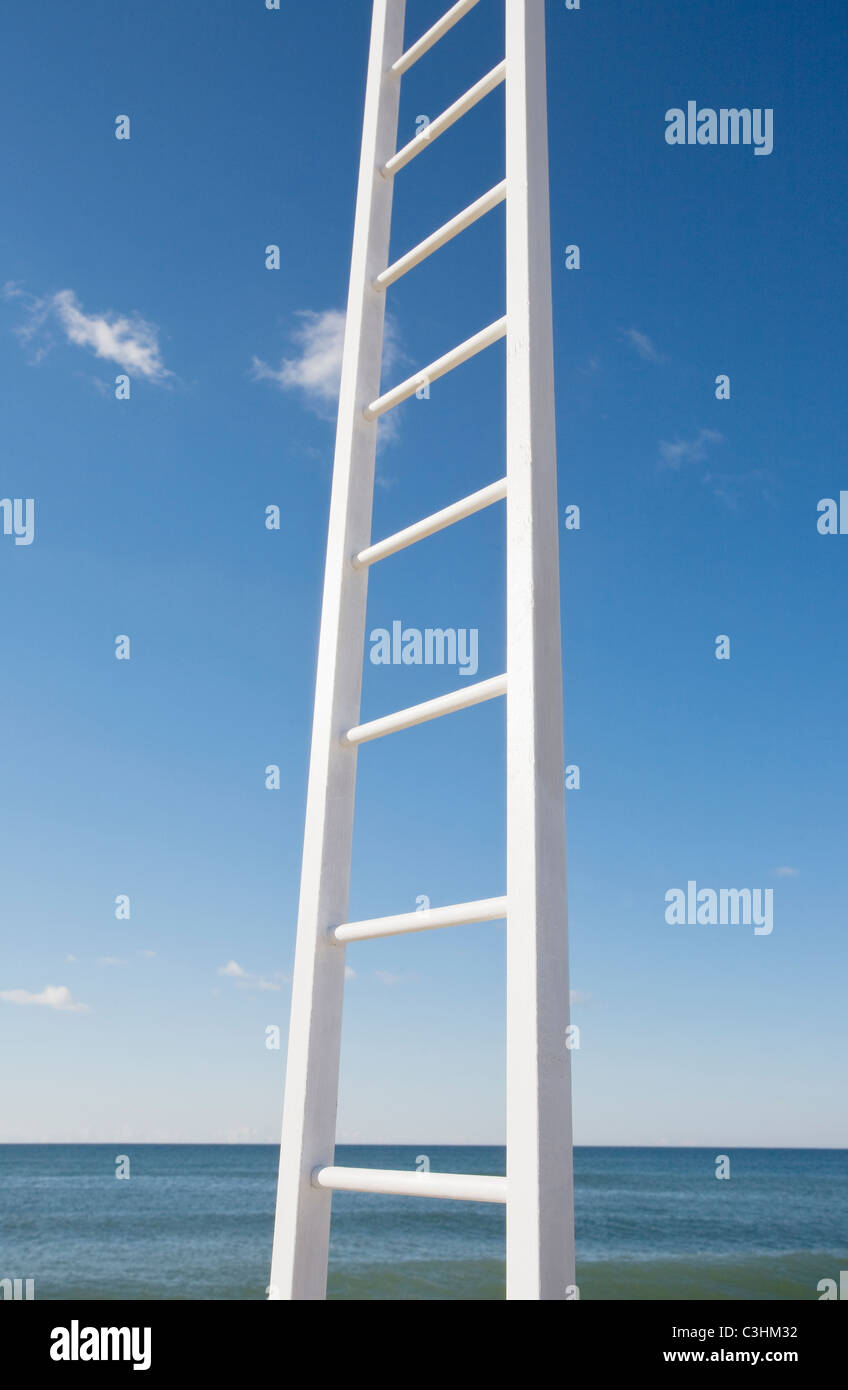 White ladder hi-res stock photography and images - Alamy