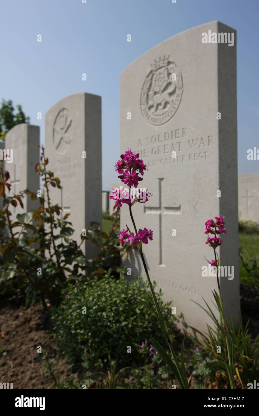 Passchendaele New British Cemetery Stock Photo - Alamy