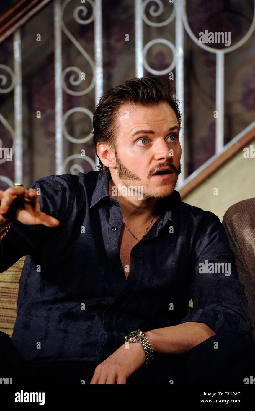 Warren maher hi-res stock photography and images - Alamy