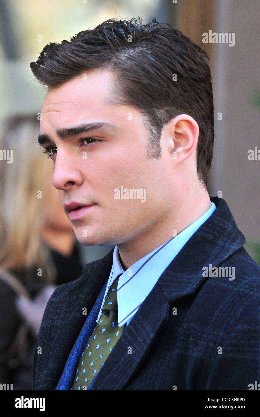 Ed Westwick on the set of 'Gossip Girl' filming in Manhattan New York City, USA - 19.10.09 ...