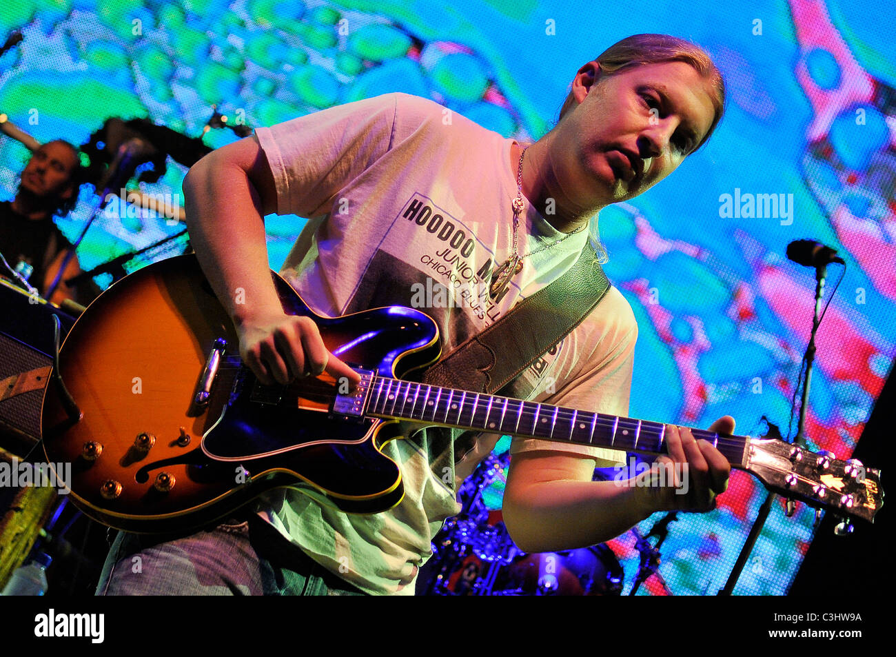 Derek Trucks The Allman Brothers Band performing at the Seminole Hard ...