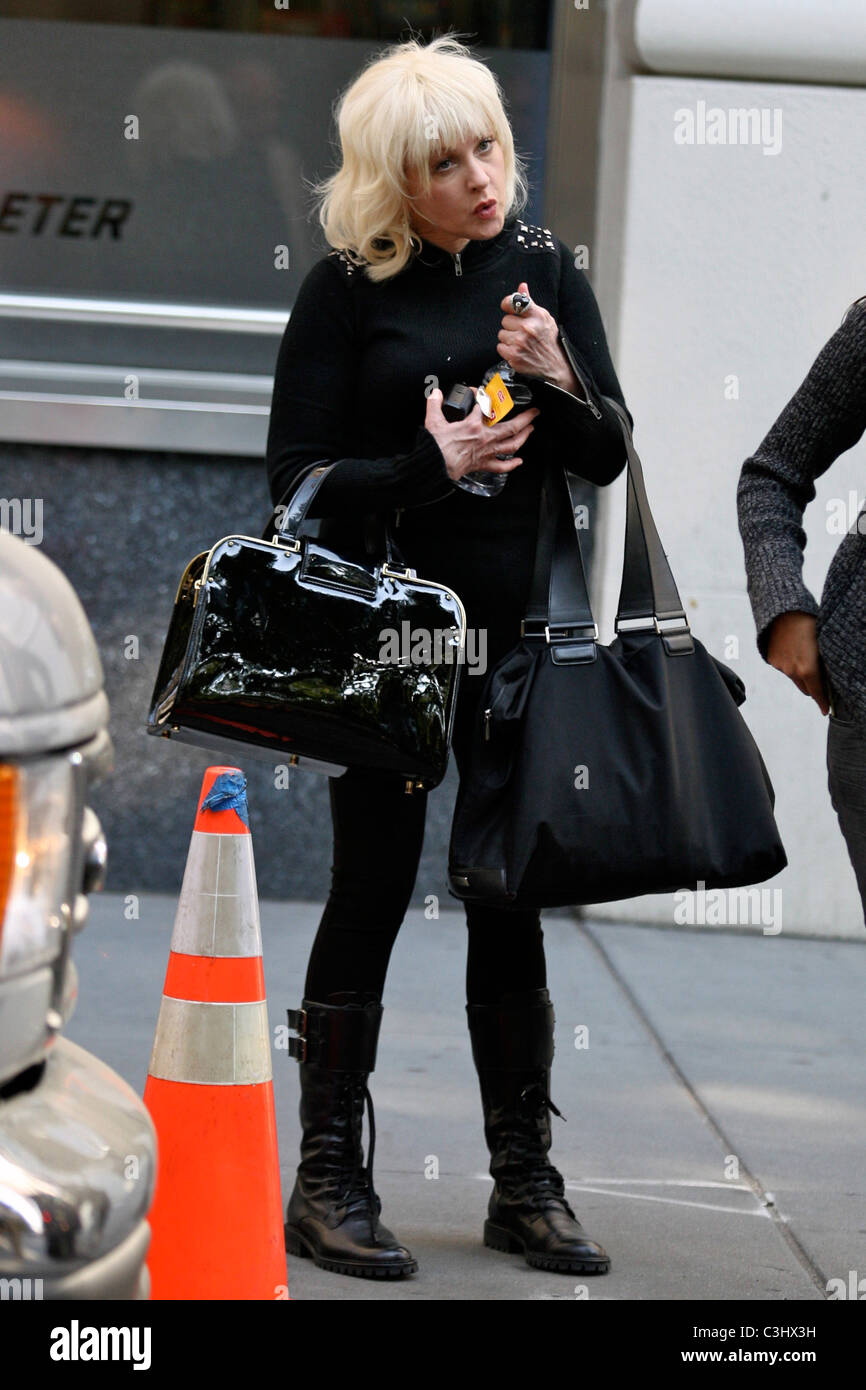 Cyndi Lauper filming a scene for 'Celebrity Apprentice 3' New York City ...