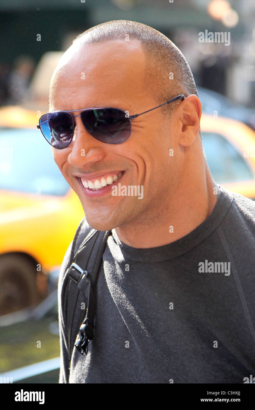 Dwayne johnson headshot hi-res stock photography and images - Alamy