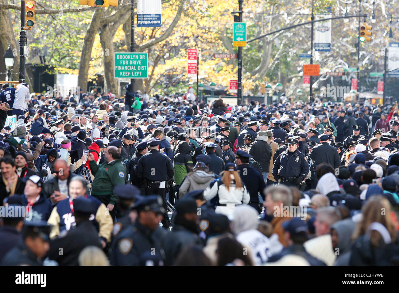 Atmosphere The New York Yankees 2009 World Series victory parade New ...