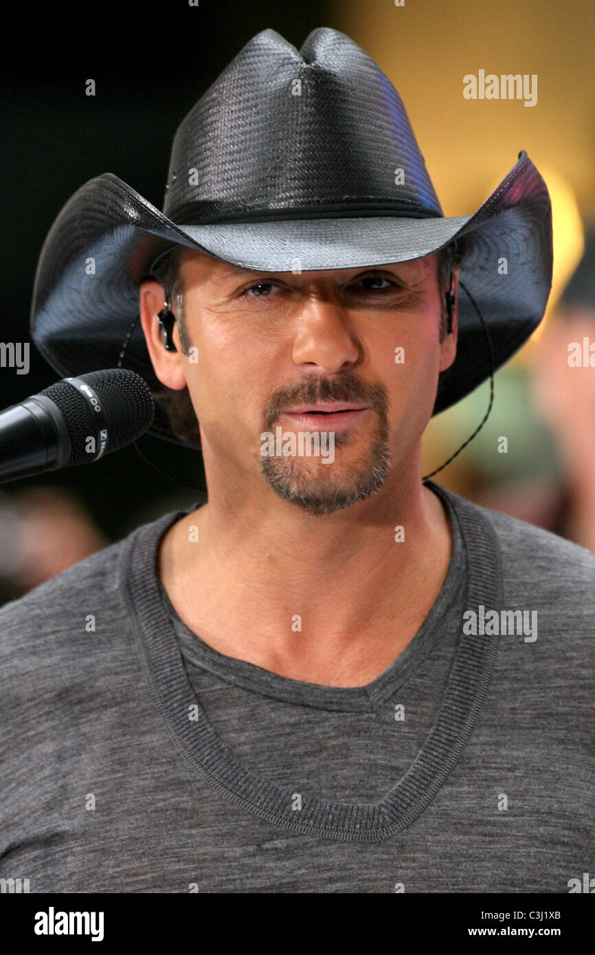 Tim McGraw performing live on the 'Today Show's Concert Series' at ...