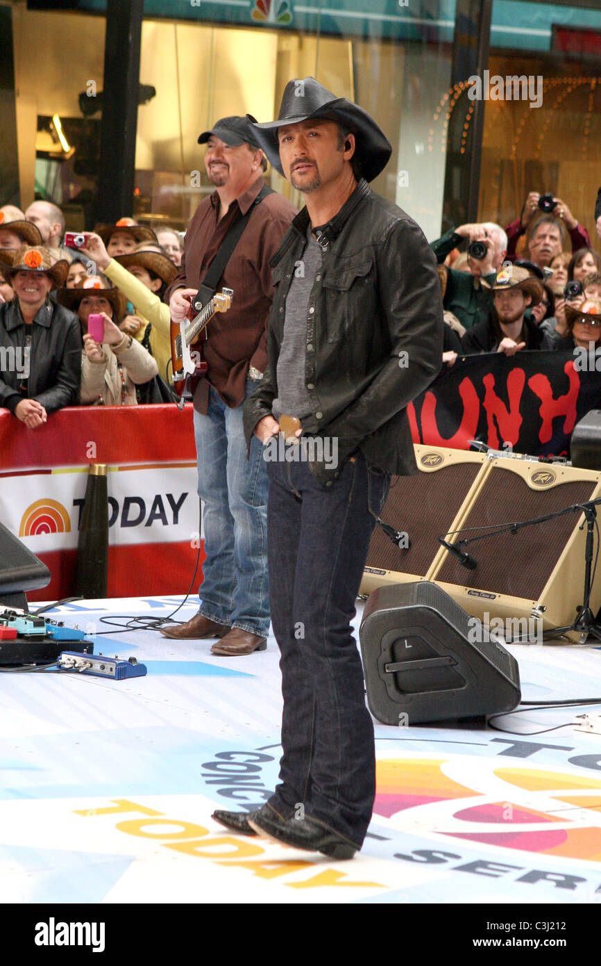 Tim McGraw performing live on the 'Today Show's Concert Series' at ...