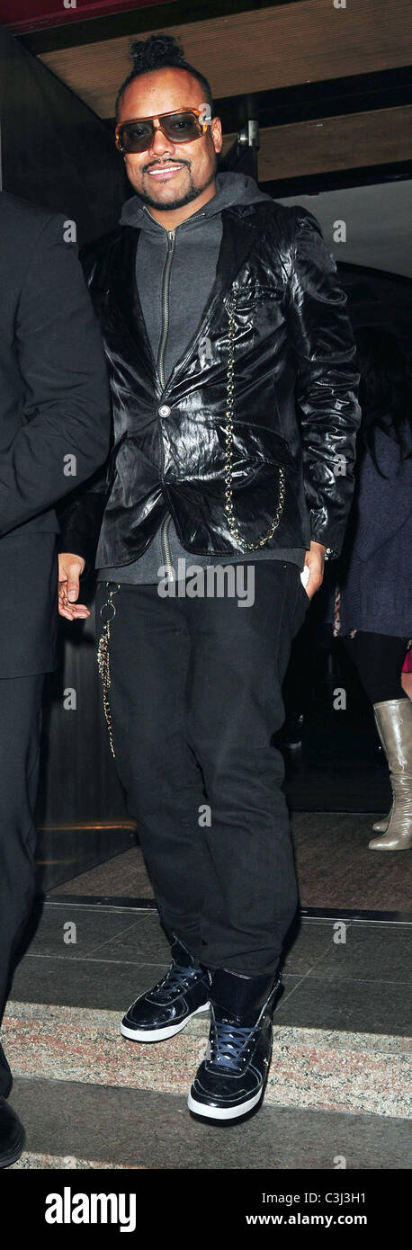 Allan Pineda Lindo aka Apl.de.ap of Blackeyed Peas leaving the Met Bar ...