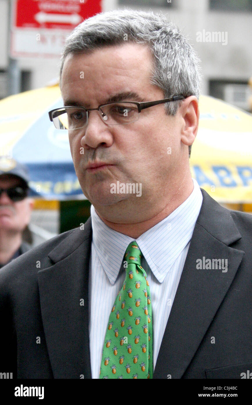 Robert Halderman outside Manhattan Criminal Court where his attorney ...