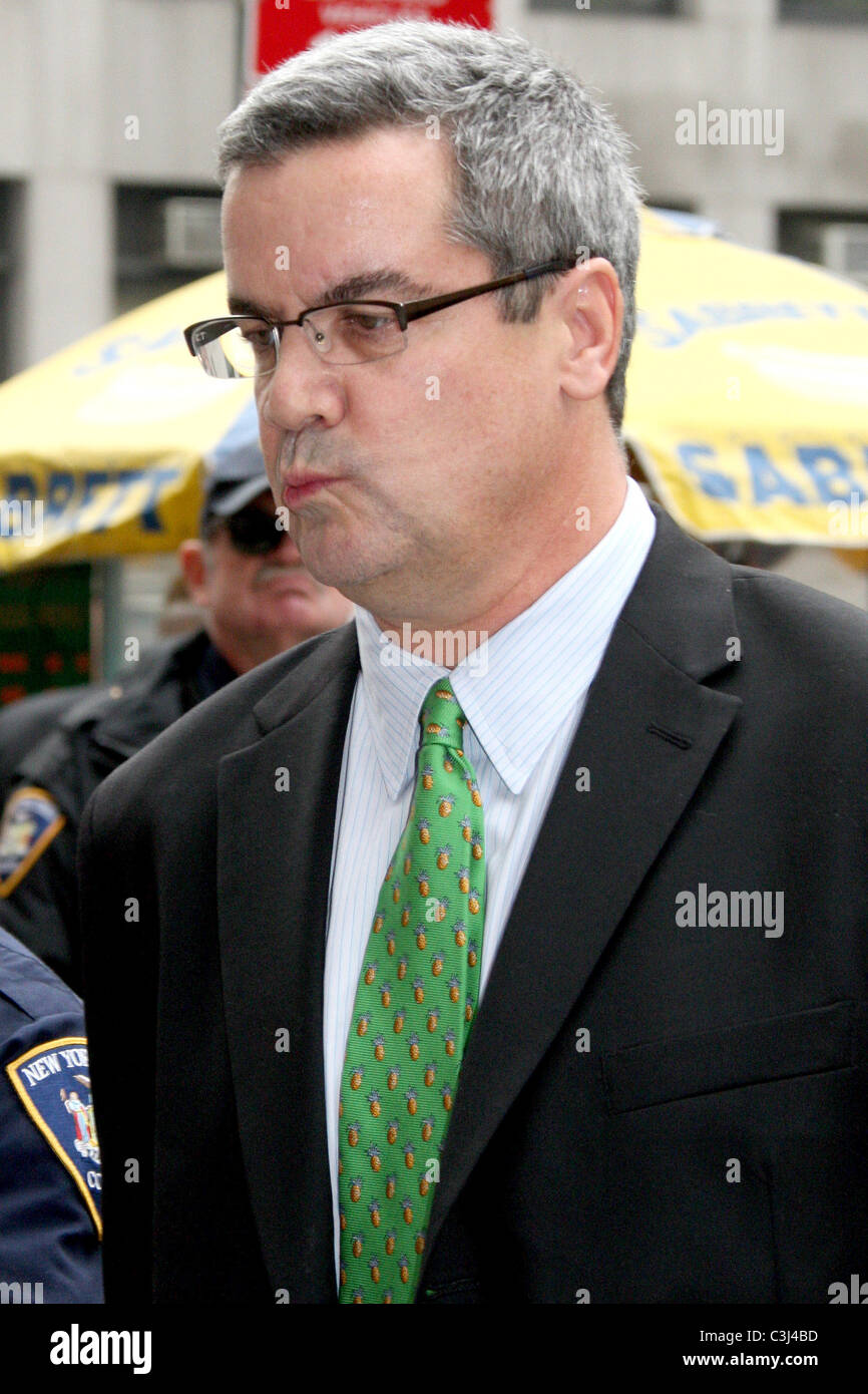 Robert Halderman outside Manhattan Criminal Court where his attorney ...