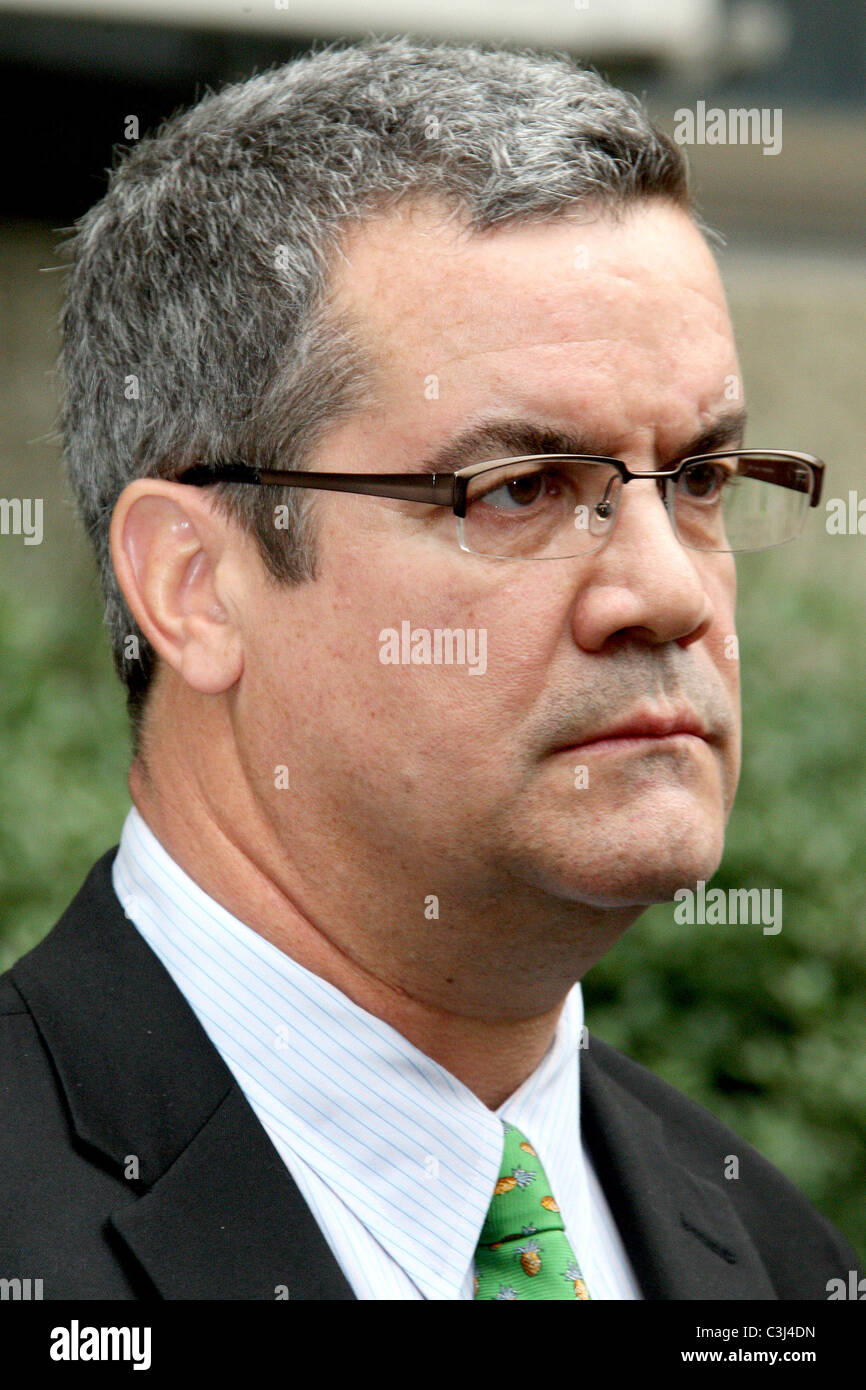 Robert Halderman outside Manhattan Criminal Court where his attorney ...
