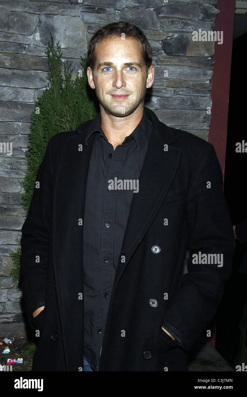 Actor Josh Lucas arrives to the opening night party for 'Purgatorio ...