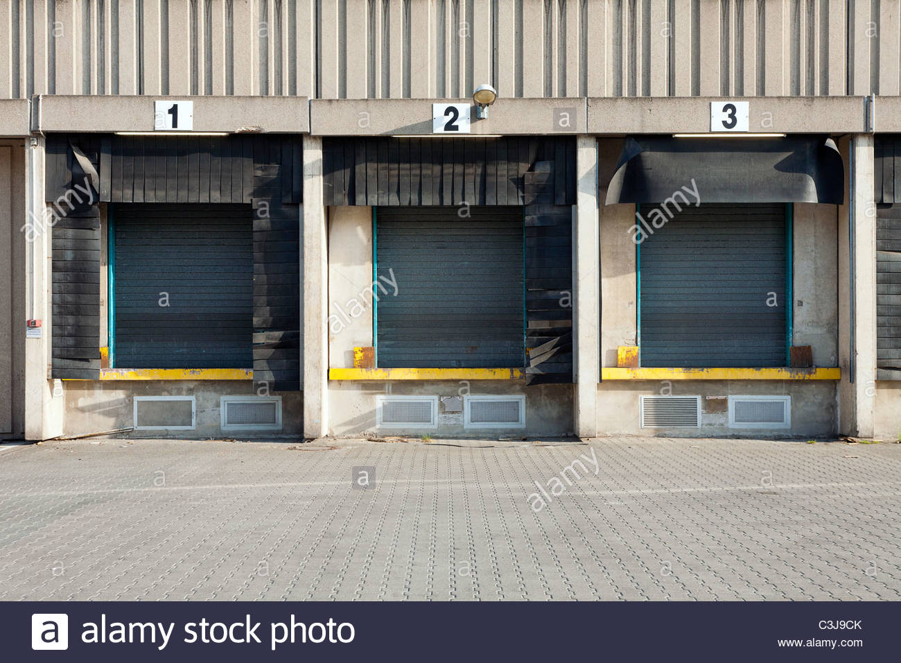 Commercial Distribution Center High Resolution Stock Photography and ...