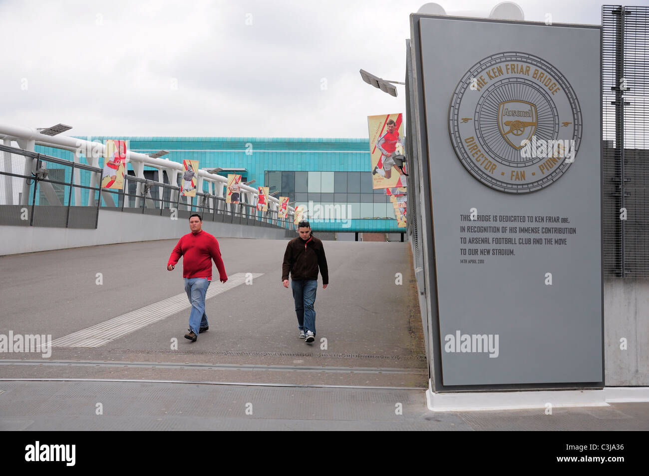 The Ken Friar Bridge at Arsenal's Emirates Stadium Stock Photo - Alamy
