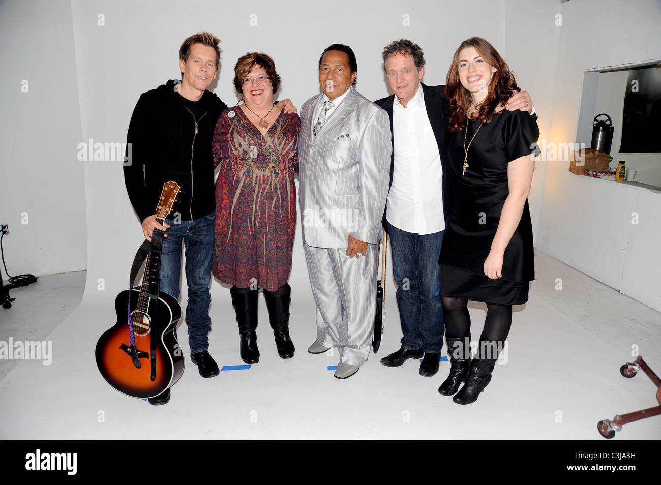 Kevin Bacon, Where Magazine publisher Laura Burkhardt, Bunny Sigler ...