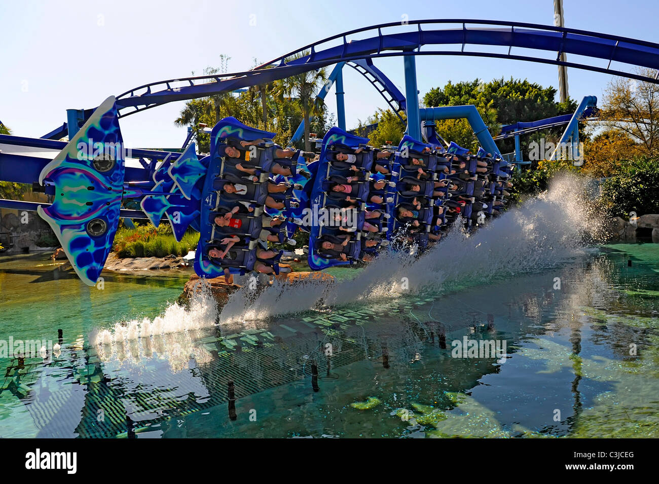 Sea World Adventure Theme Park Orlando Florida and the Manta roller ...