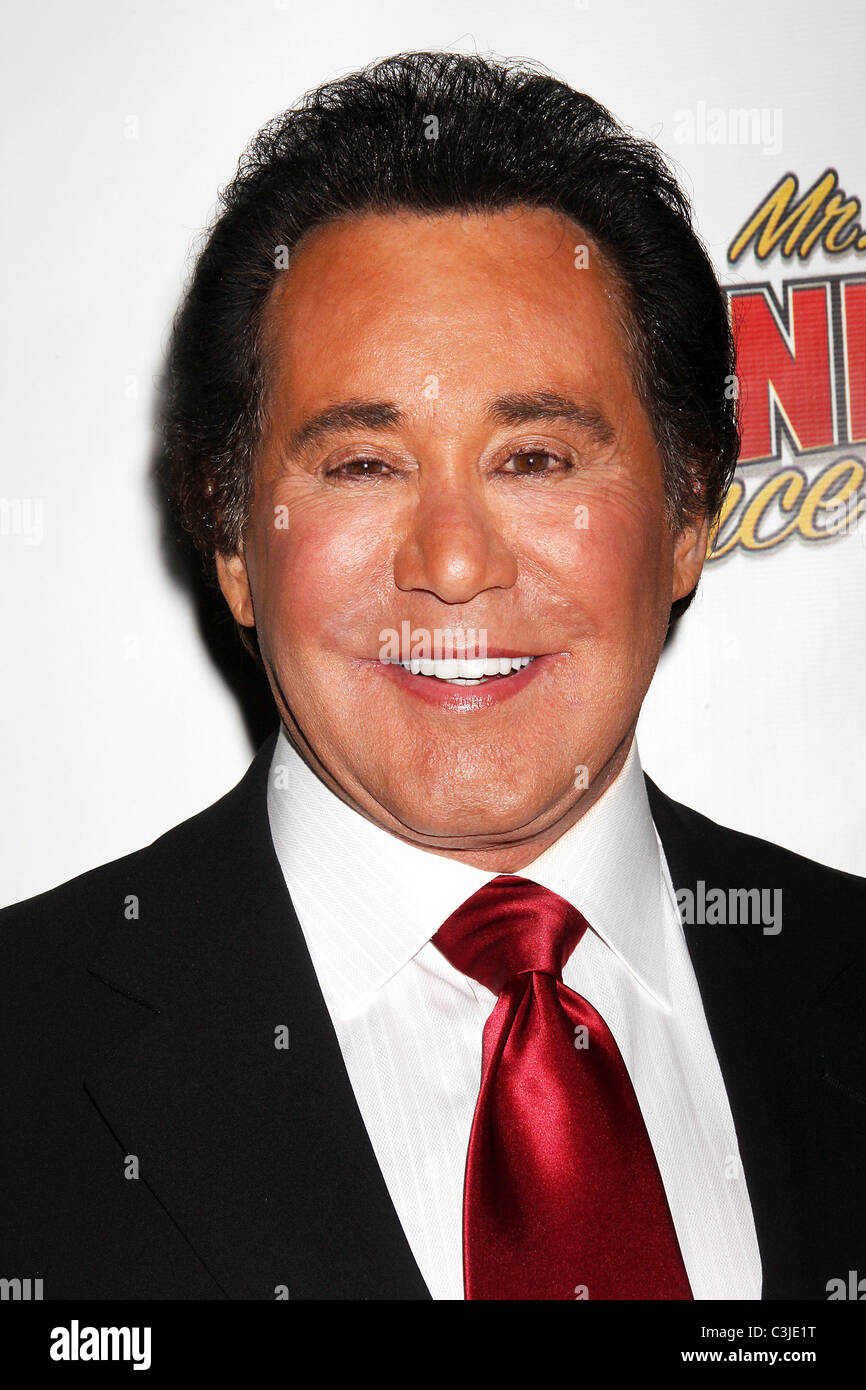 Wayne Newton Wayne Newton's new show 'Once Before I Go', premiered at ...