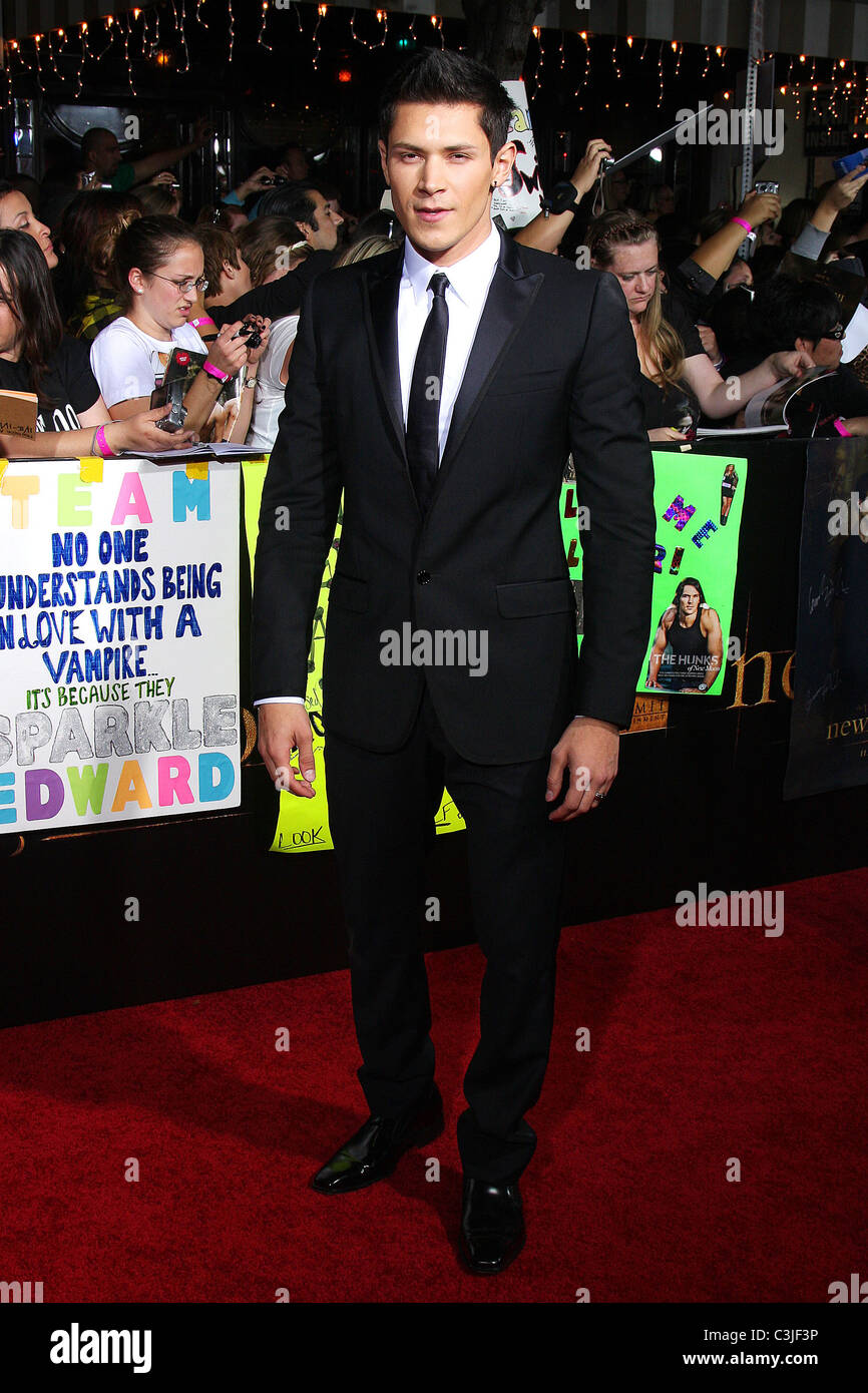 Alex meraz premiere the twilight saga hi-res stock photography and ...