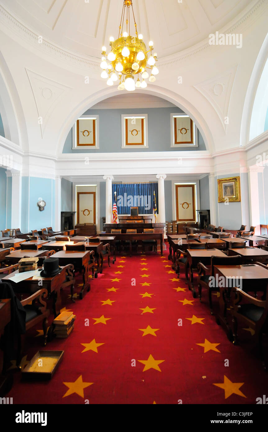 North carolina senate chamber hi-res stock photography and images - Alamy