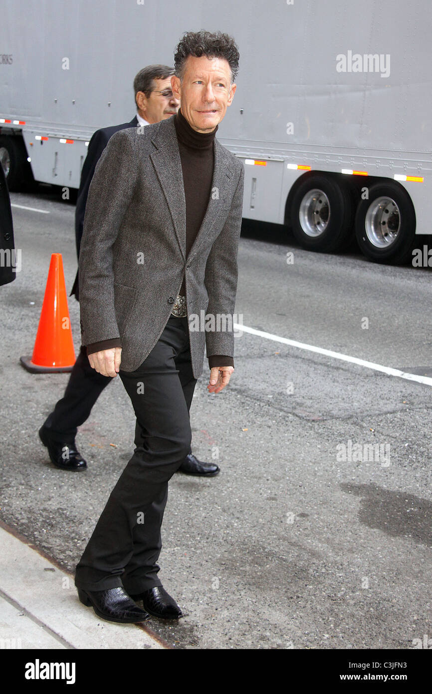 American singer-songwriter and actor Lyle Lovett outside the Ed ...