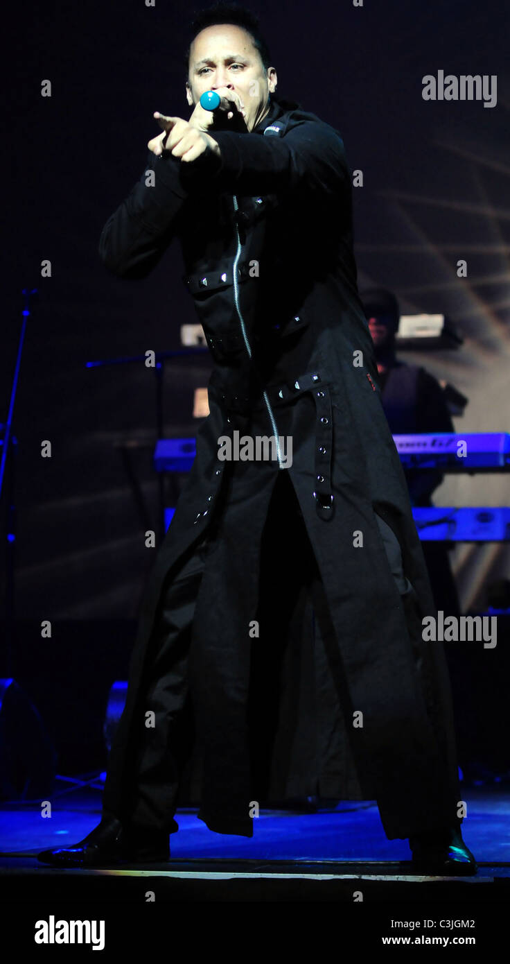 Reggae artist Red Rat performing live at Reggae Bash 2009 in the James ...