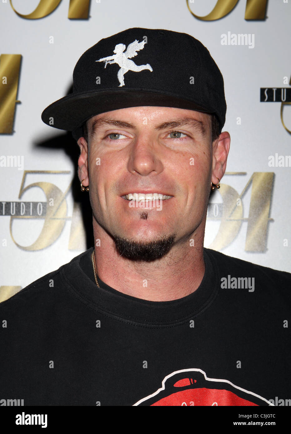 Vanilla ice rapper hi-res stock photography and images - Alamy
