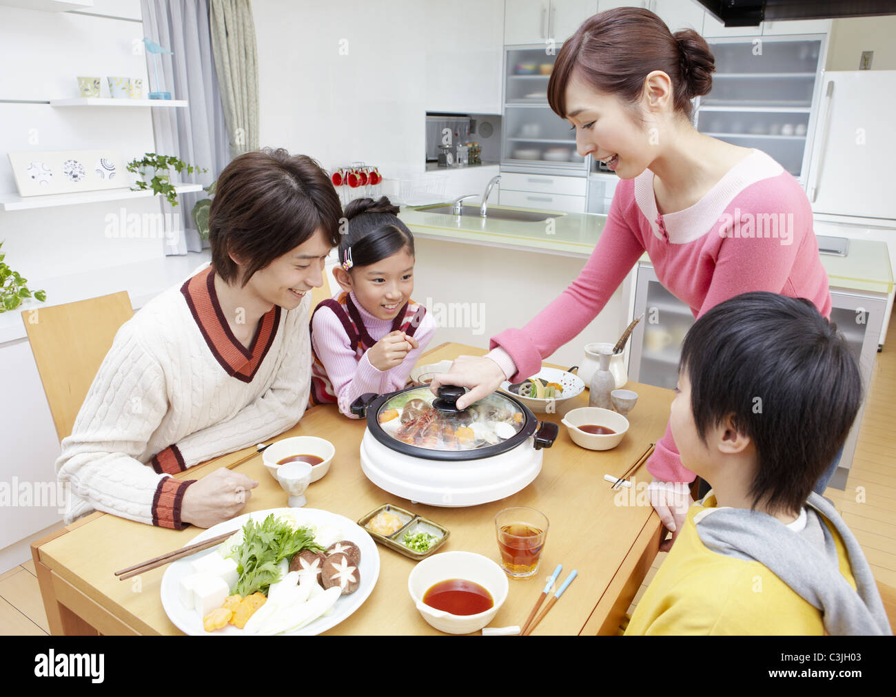 Yosenabe hi-res stock photography and images - Alamy