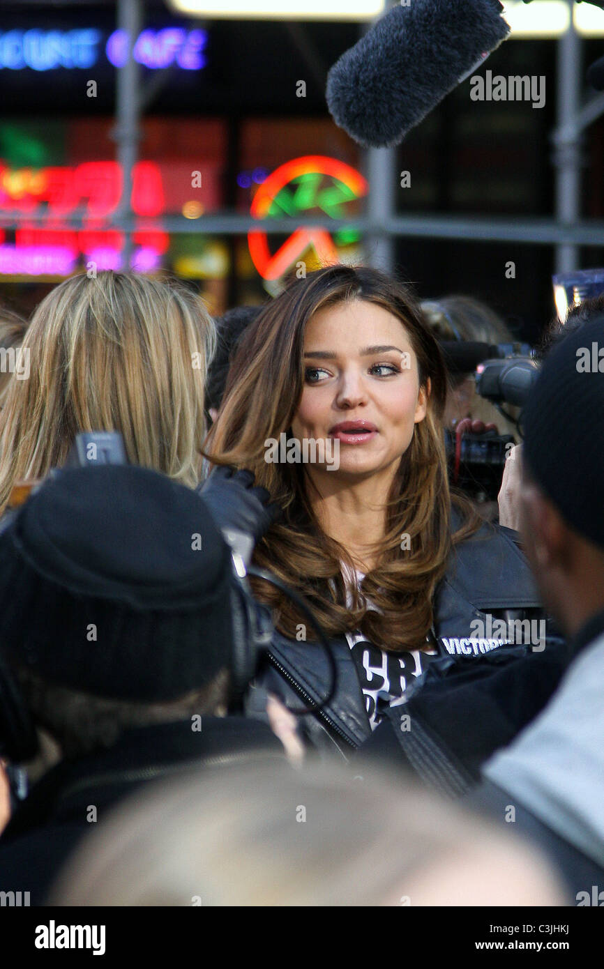 Miranda Kerr Victoria's Secret Angels take over Times Square to promote ...