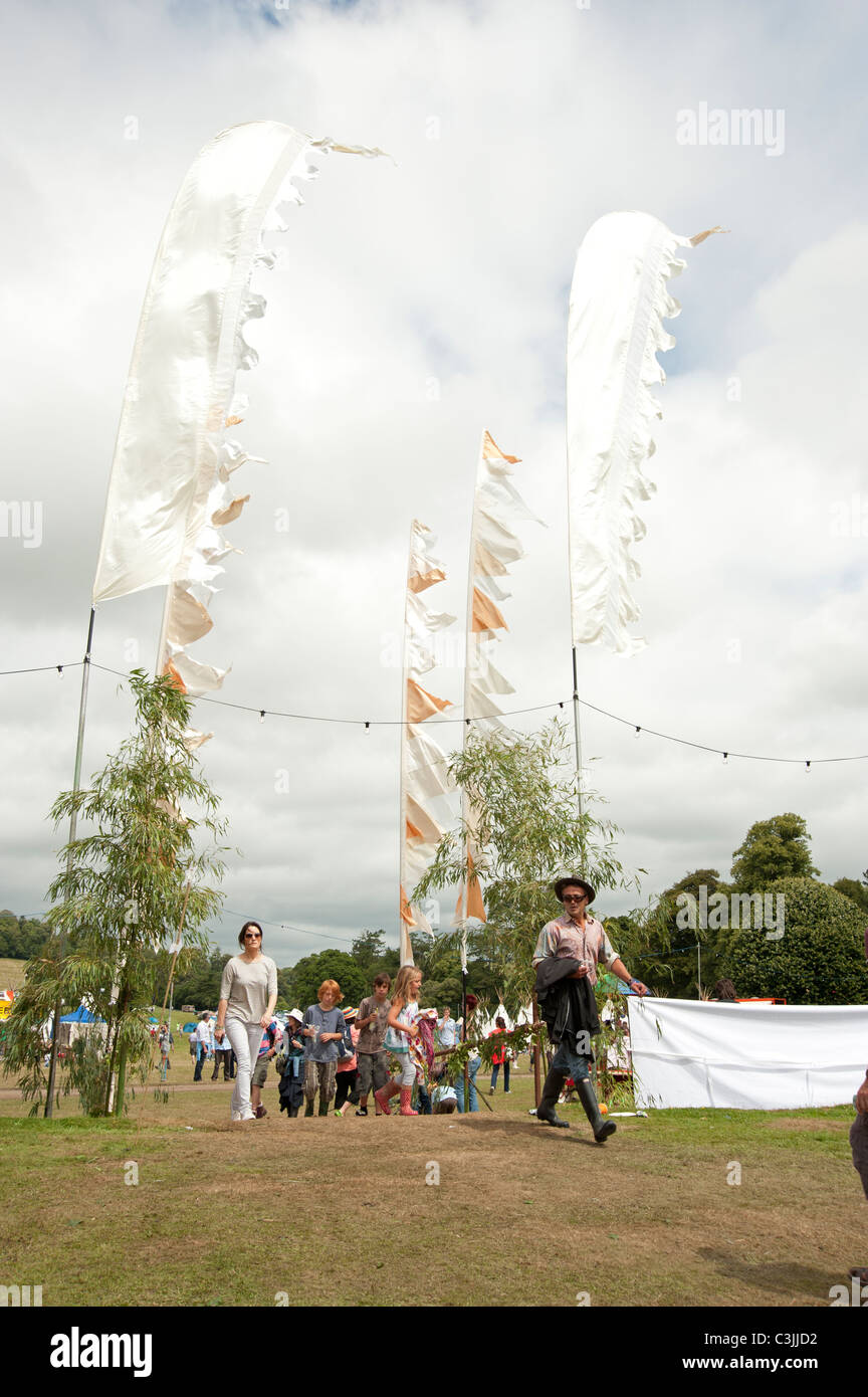 Flags walk past hi-res stock photography and images - Alamy