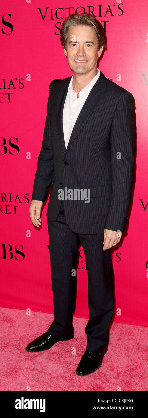 Kyle Maclachlan 2009 Victoria's Secret Fashion Show at The Armory ...