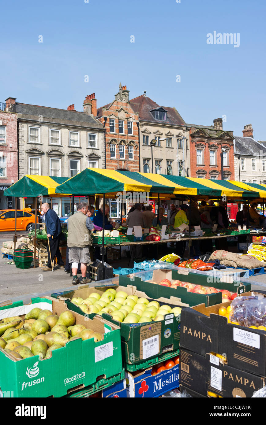 Saturday open market in hi-res stock photography and images - Alamy