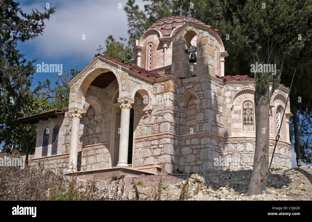 Small greek orthodox church hi-res stock photography and images - Alamy