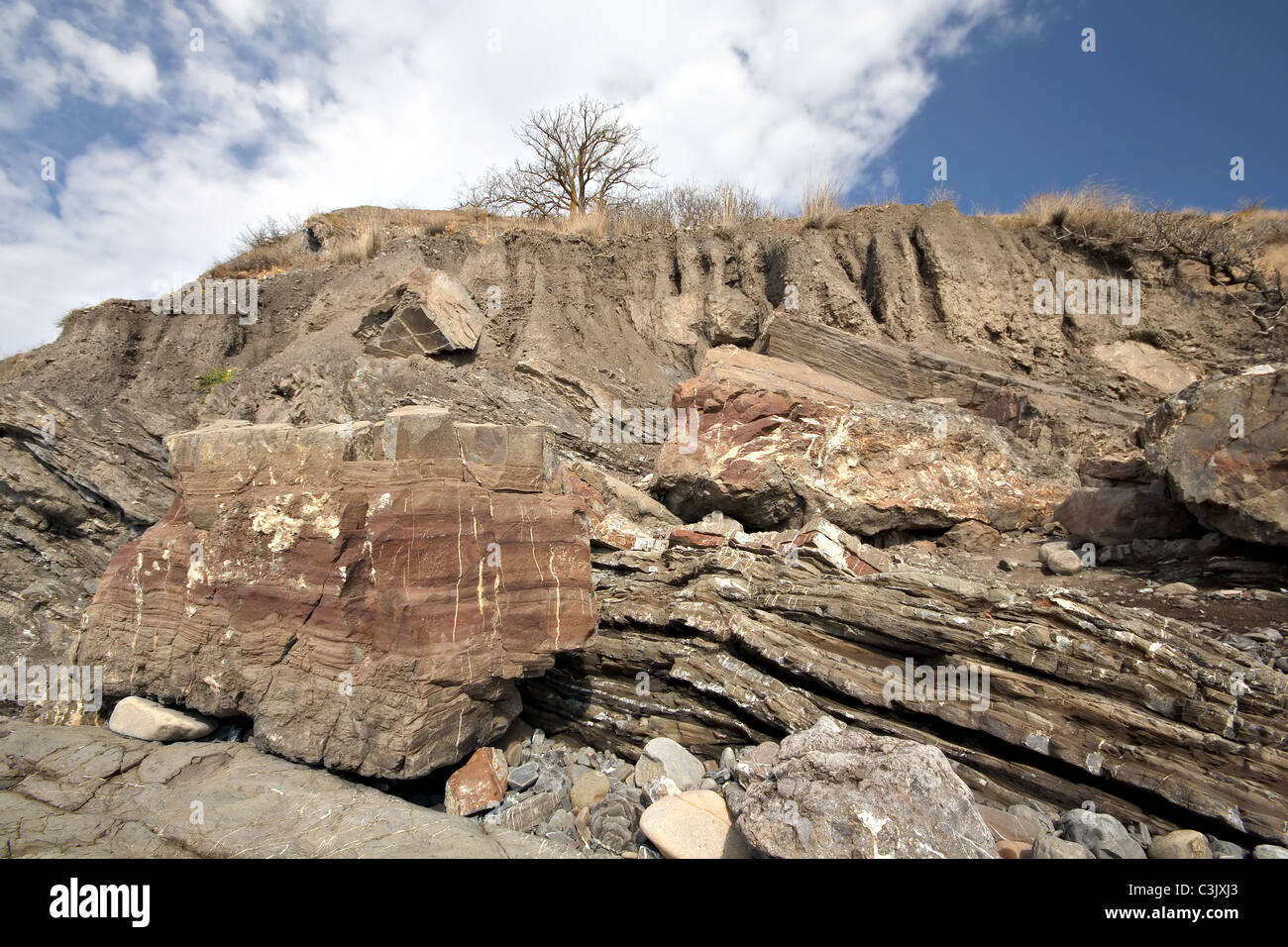 Sharp jagged rocks hi-res stock photography and images - Alamy