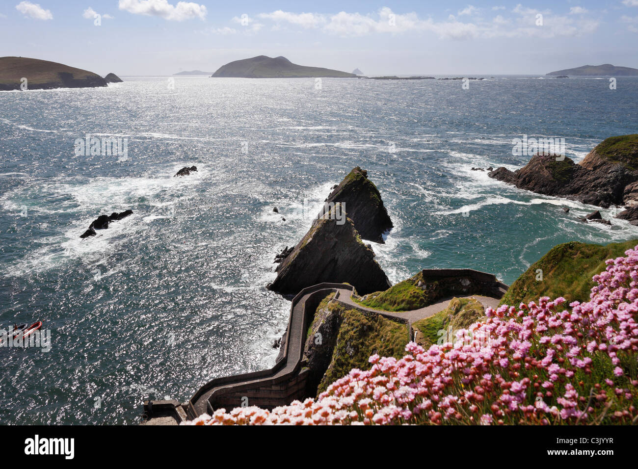 View of dunmore head hi-res stock photography and images - Alamy