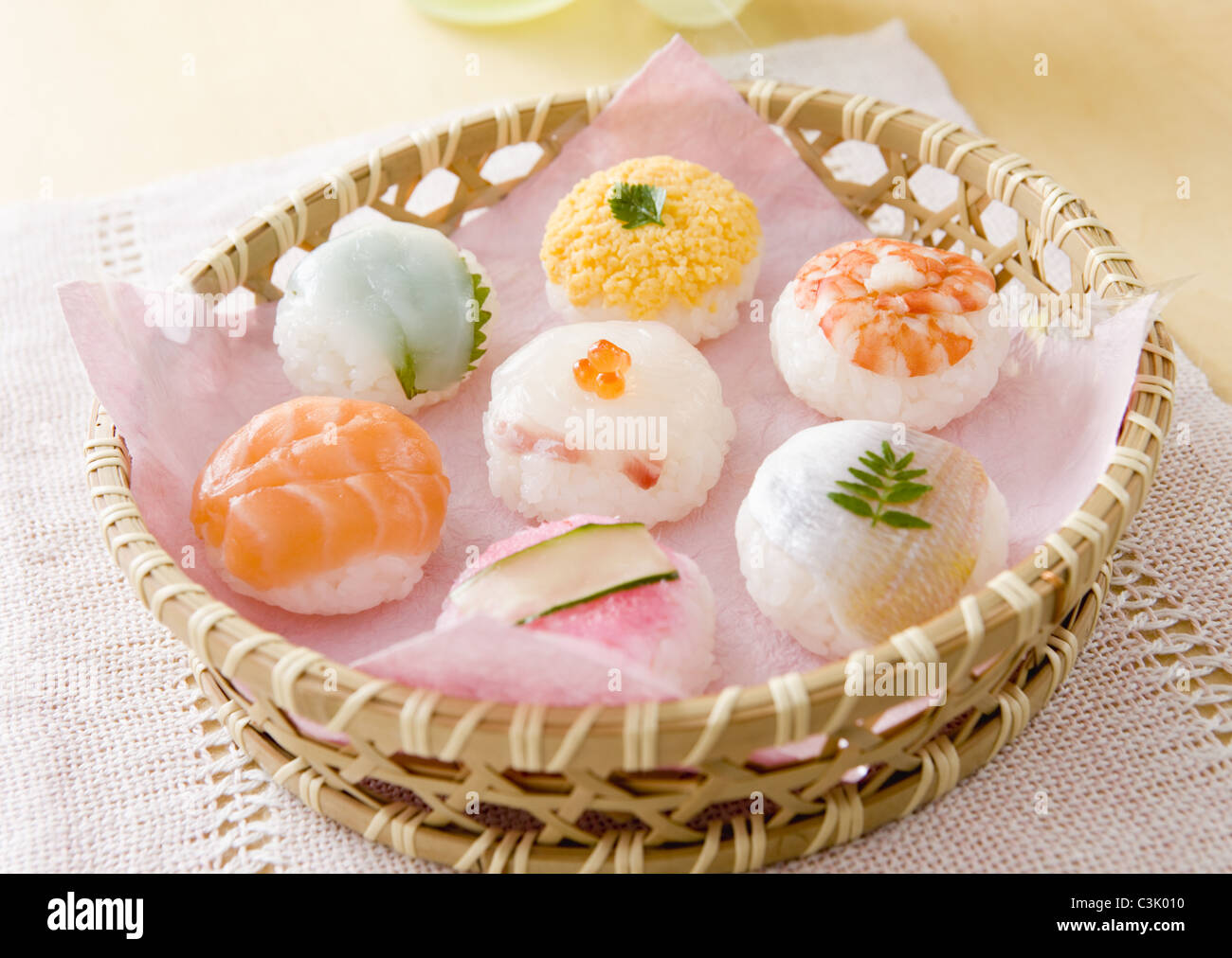 Temari sushi hi-res stock photography and images - Alamy