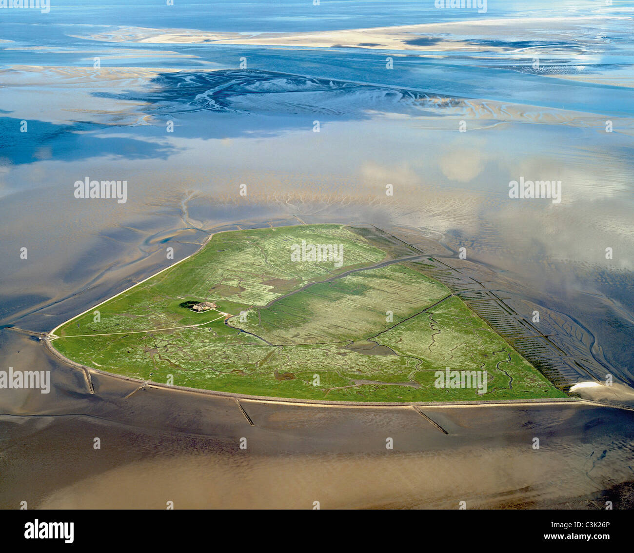 Hallig hi-res stock photography and images - Alamy