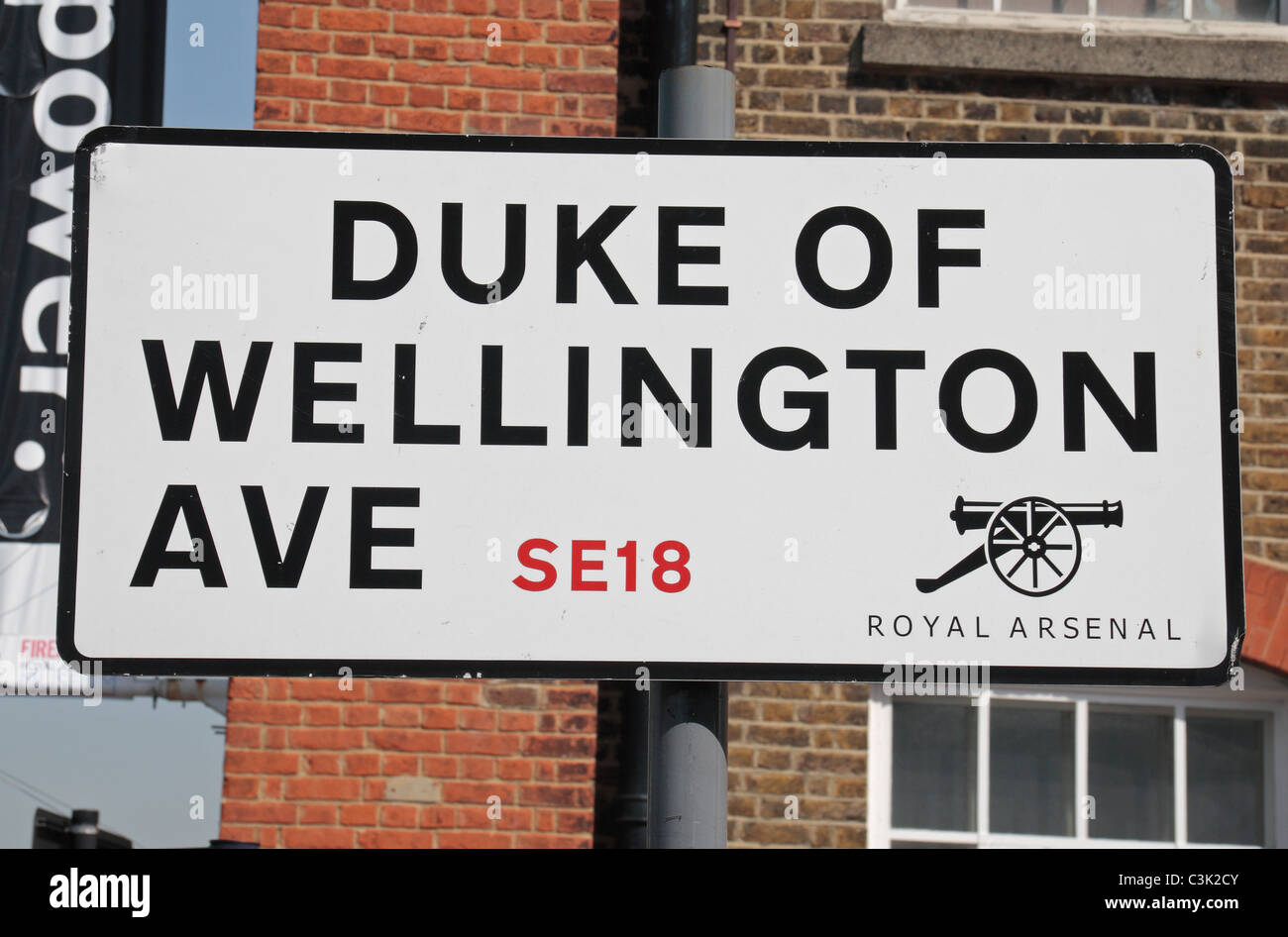 Duke of wellington sign hi-res stock photography and images - Alamy